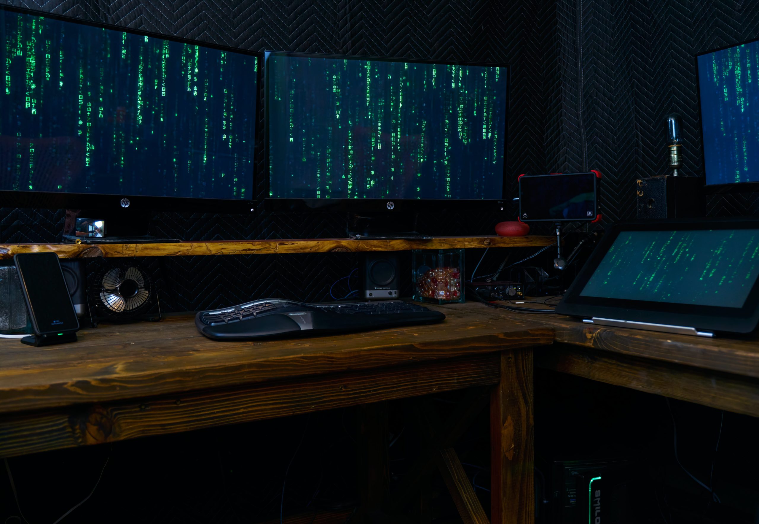 “What’s That Blank Monitor For, Rain?” – TheRain.Dev